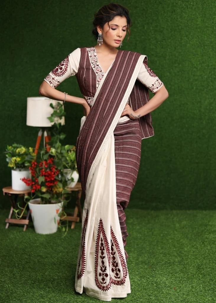 MAROON COTTON CHECKS SAREE WITH OFF-WHITE COTTON PLEATS AND EMBROIDERY ...